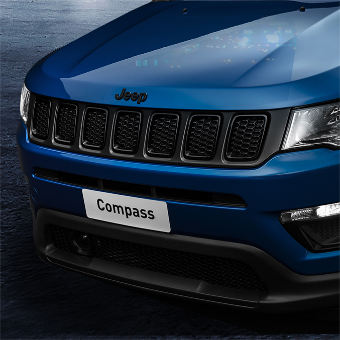 Compass Night Eagle Jeep® | Jeep® modely